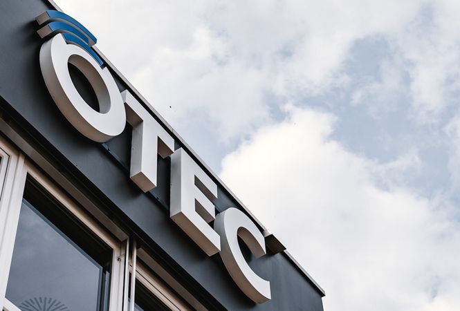 2023 - OTEC Präzisionsfinish GmbH